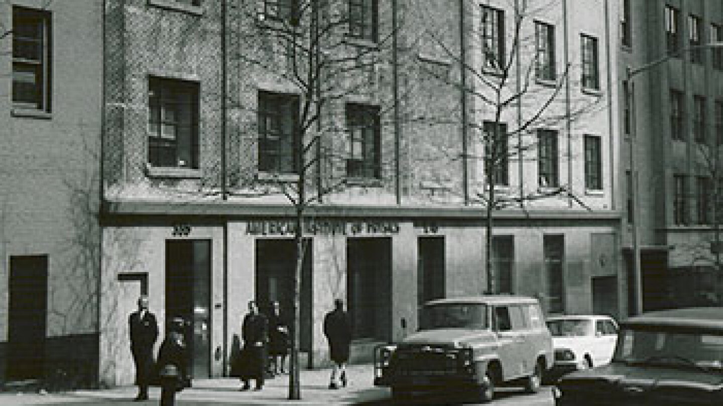 AIP marks 90 years of advancing the physical sciences - Physics Today