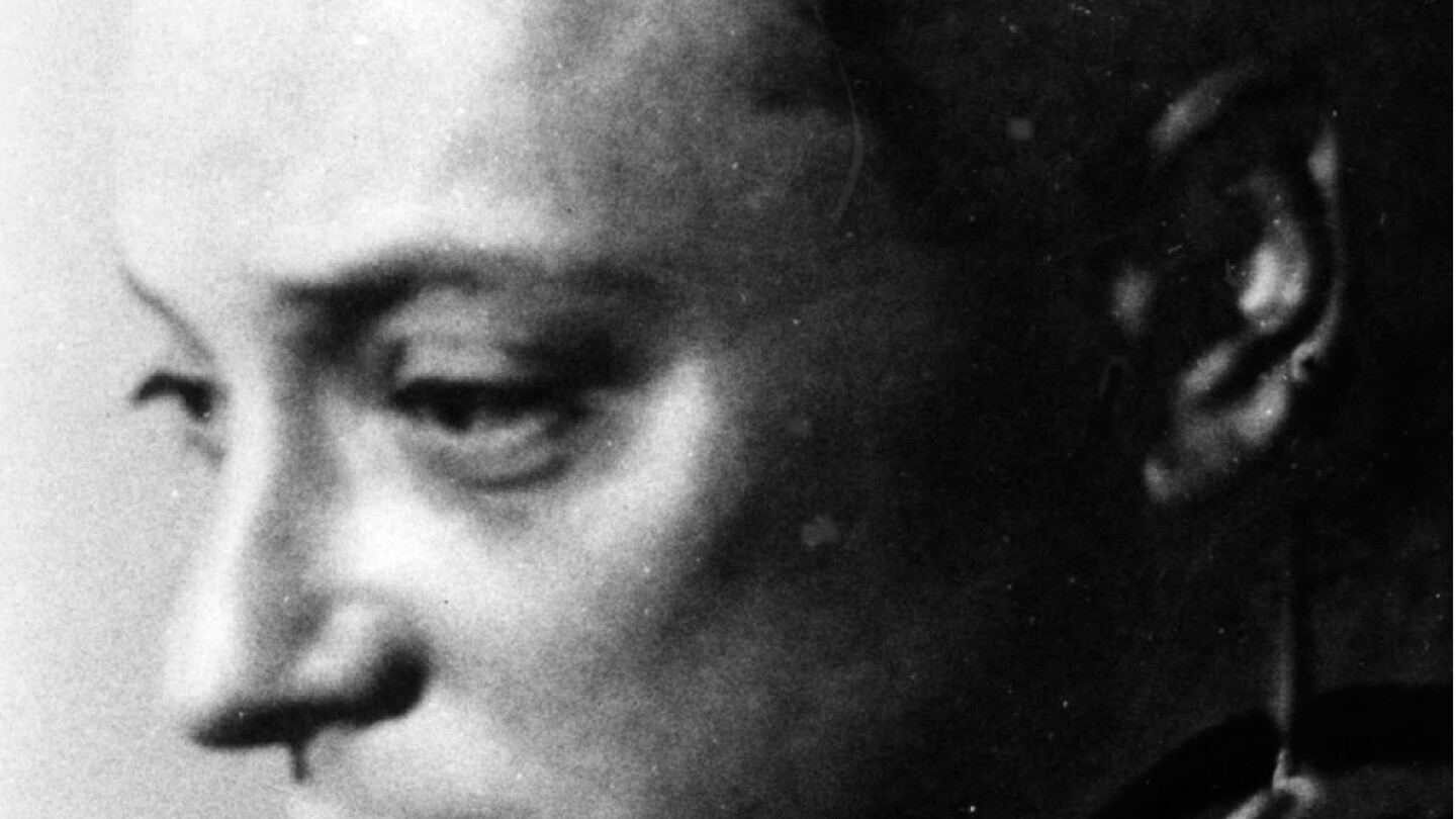 theoretical physicist wolfgang