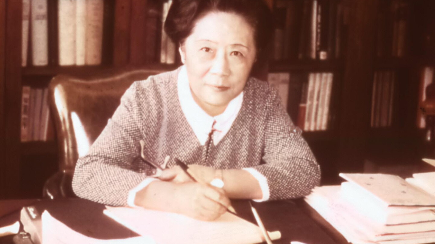 Clarifications on the Chien-Shiung Wu feature - Physics Today