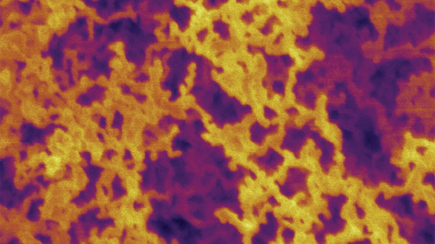 Superfluid helium-3 in confined quarters - Physics Today