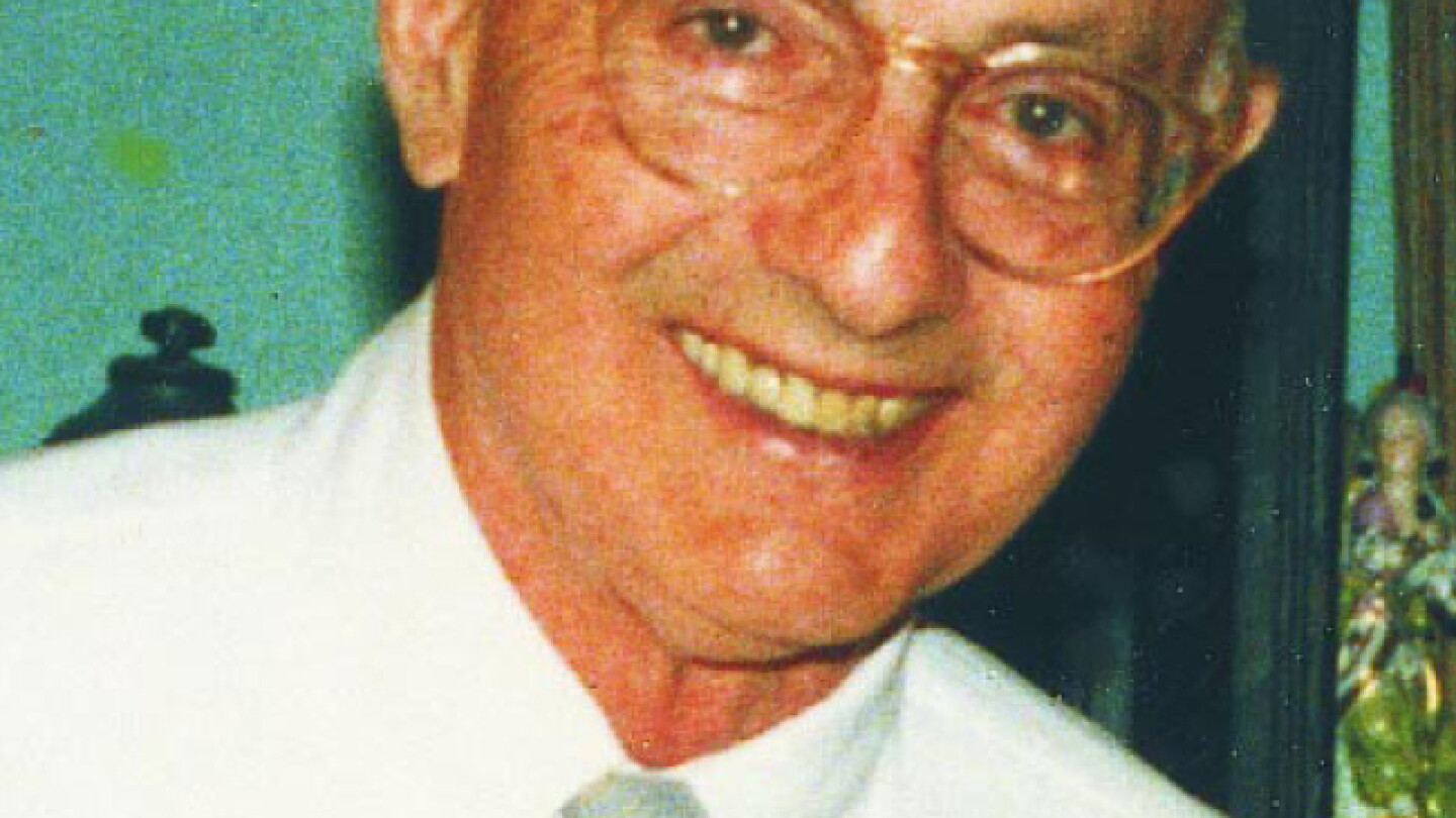 Lester Machta - Physics Today